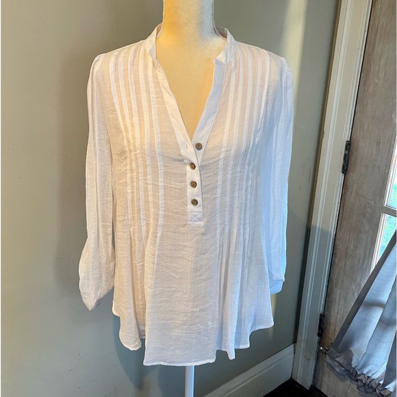 Zac & Rachel | Tops | Zac And Rachael White Floweygauze Like Roll Tab ...